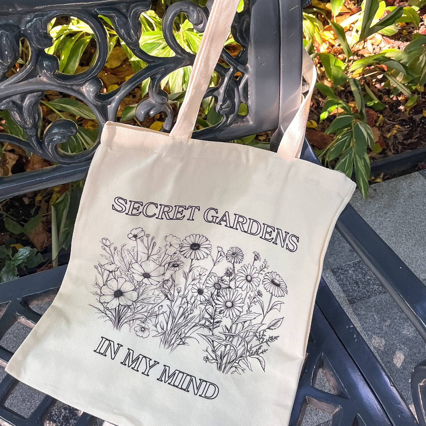 Secret Gardens Tote Bag – ItsNewYearsDay